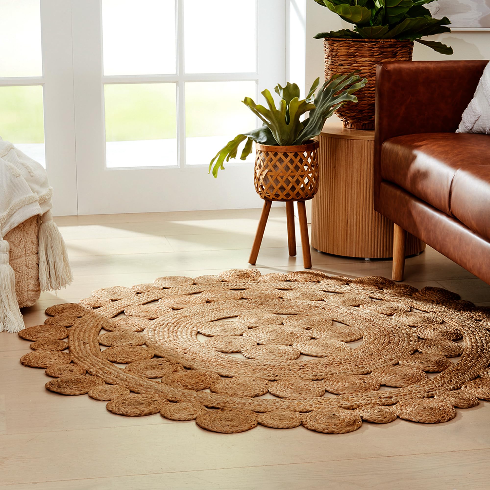 Buy Anko Decor Jute Round Cut-Out Rug - 133cm (Dia.) – The Better Home